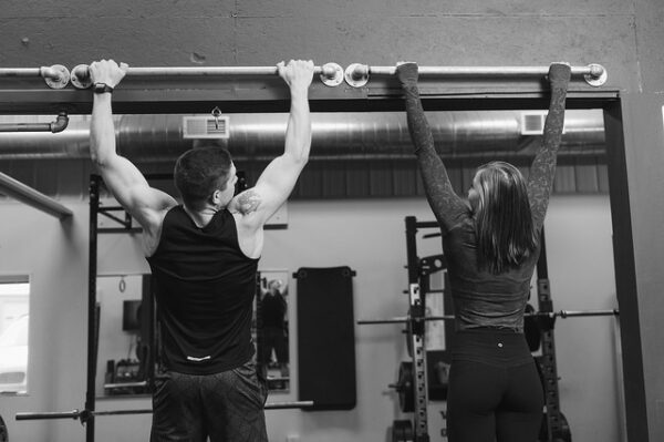 Colgarse de una Barra, Los Secretos que Balancean tu Bienestar